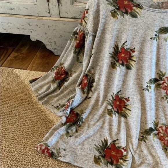 lily sky | Tops | Boho Floral Ruffle Blouse | Poshmark